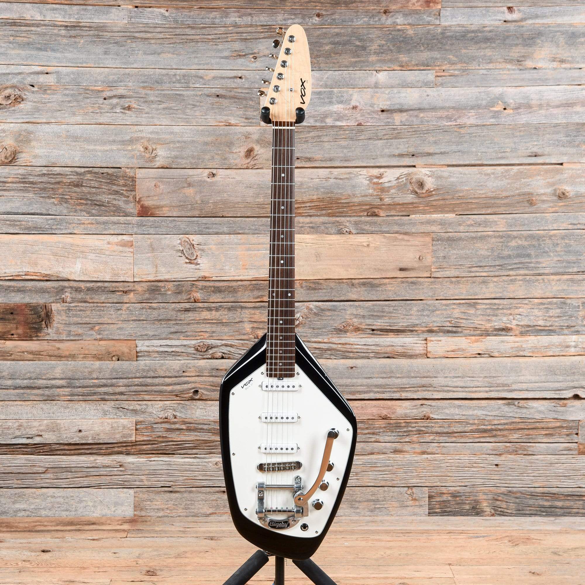 Vox Phantom Mark VI Black 2001 – Chicago Music Exchange