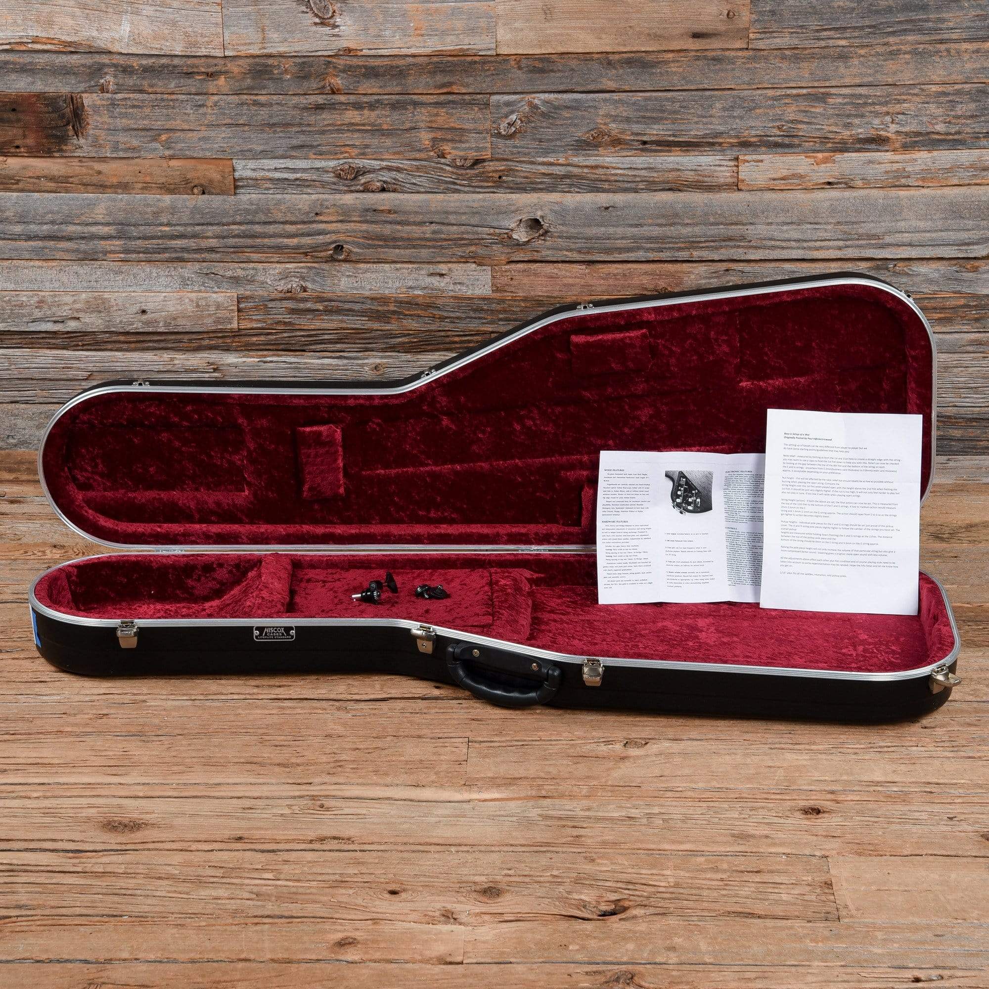 Wal Mk3 American Walnut/Mahogany Core Natural 2000 – Chicago Music Exchange