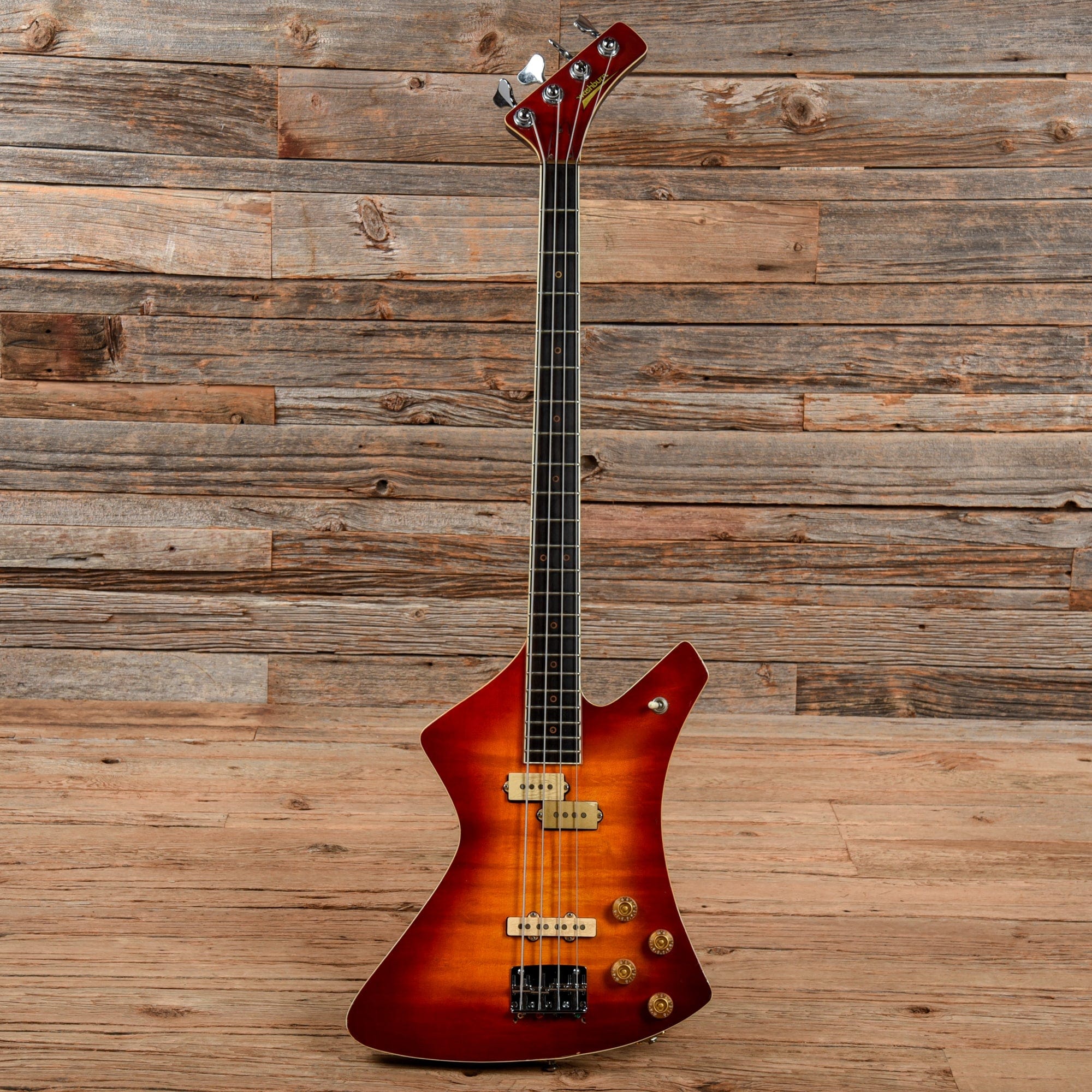 Washburn B-20 Sunburst 1980s – Chicago Music Exchange