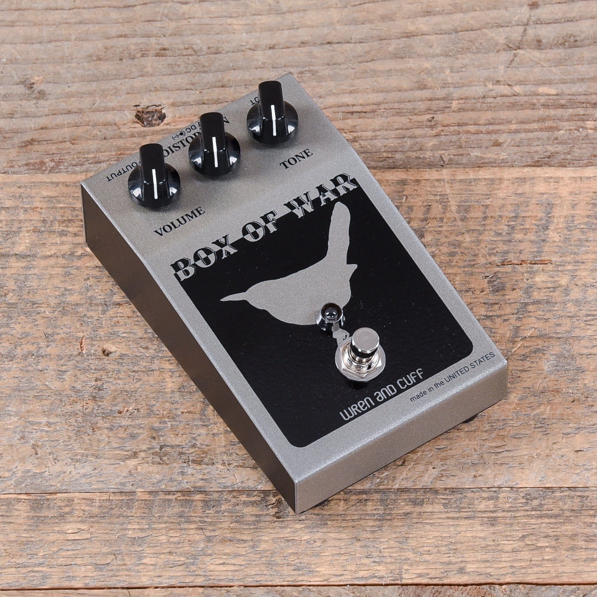 Wren and Cuff Box of War Original Reissue Fuzz Pedal – Chicago Music ...