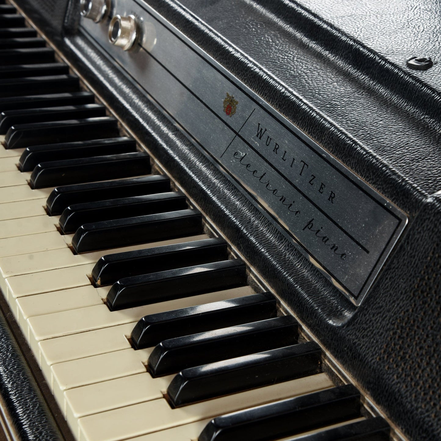 Wurlitzer Model 200 1960s – Chicago Music Exchange