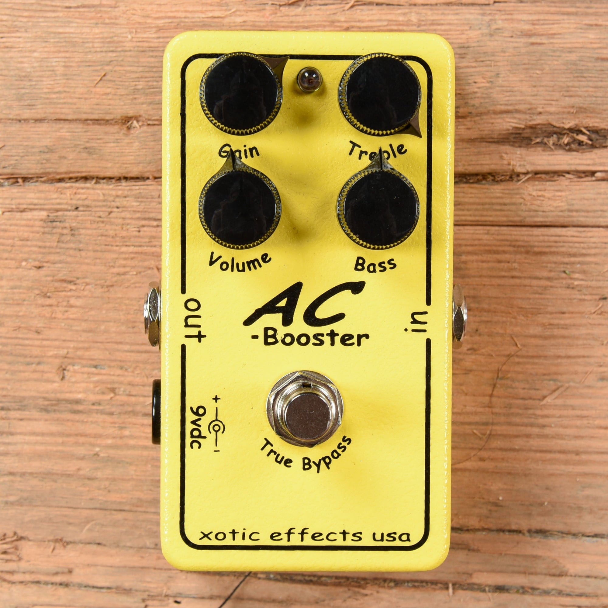 Xotic AC Booster – Chicago Music Exchange