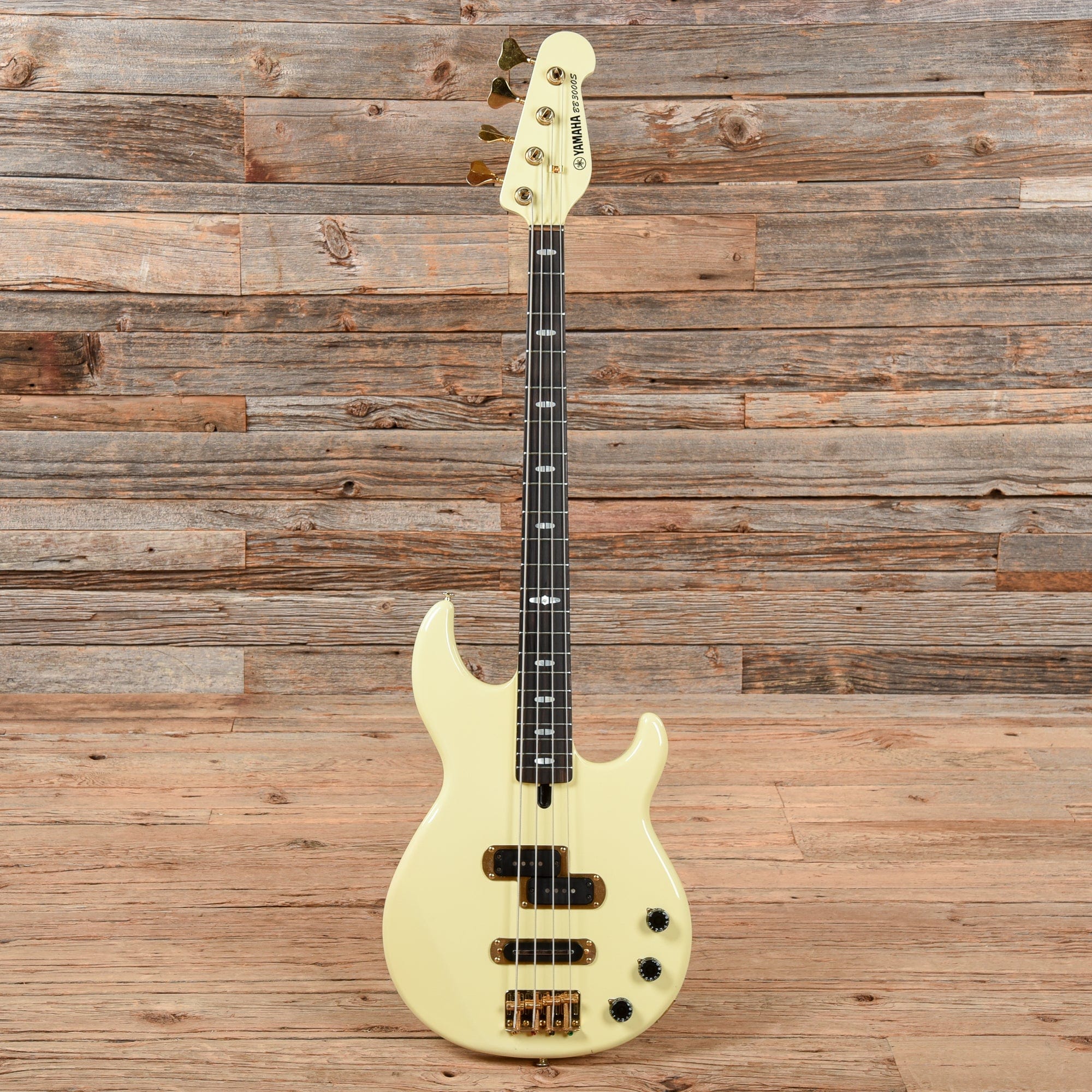 Yamaha BB-3000S White 1980s – Chicago Music Exchange