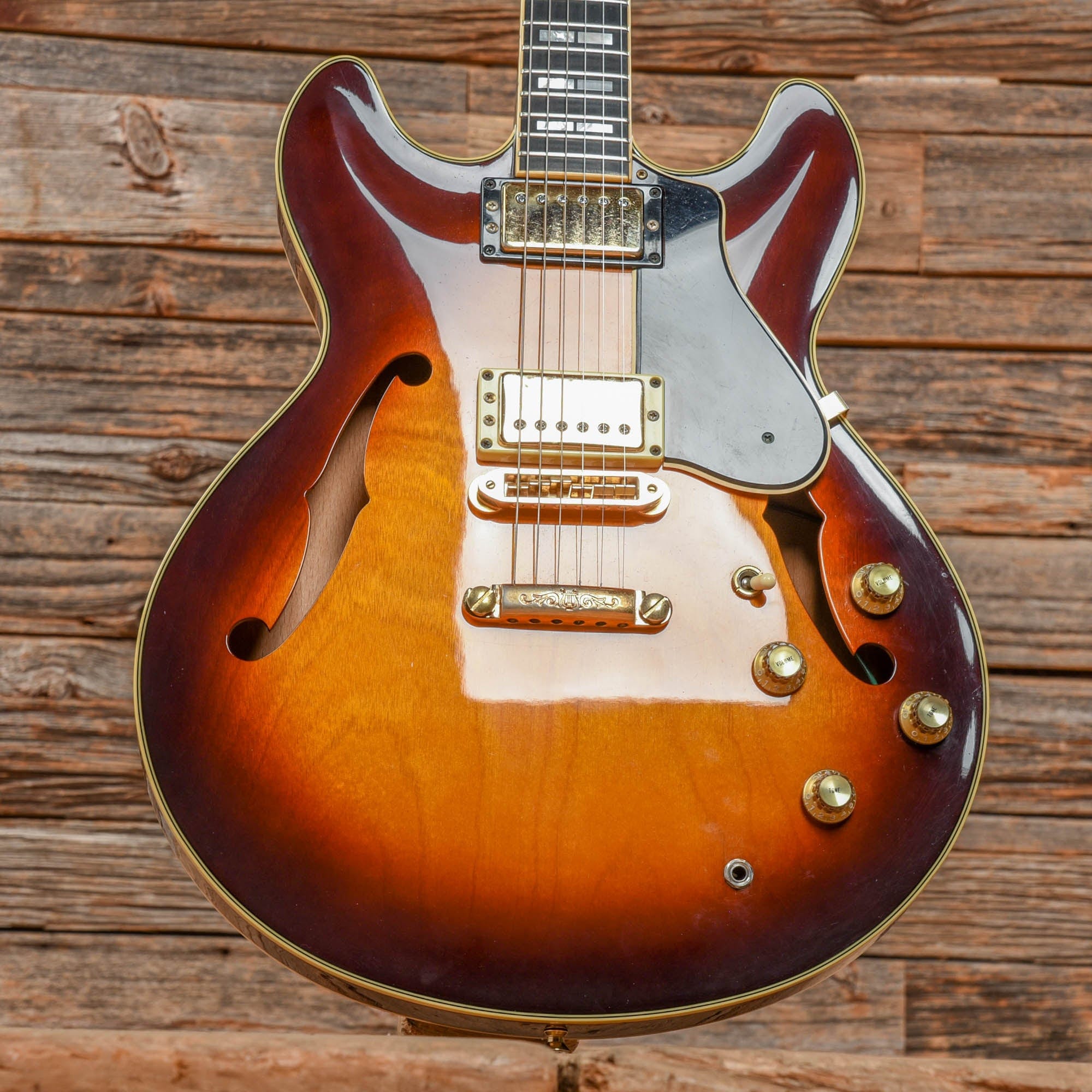 Yamaha SA2000 Sunburst 1987 – Chicago Music Exchange