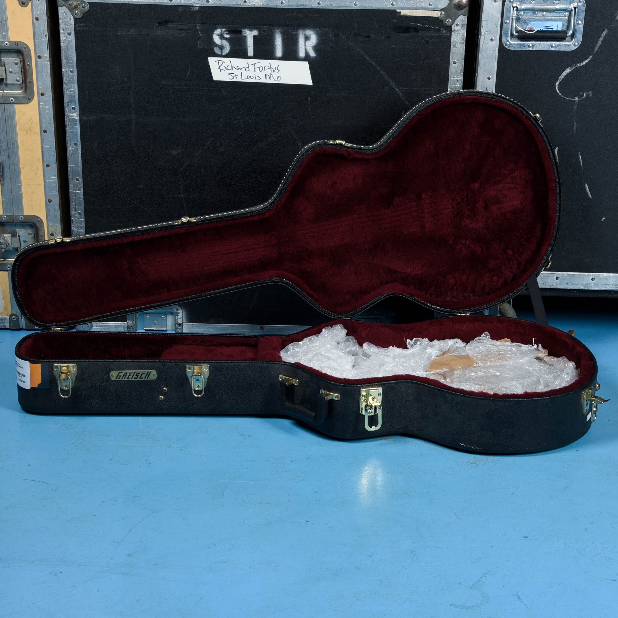 Yamaha CV820WB Wes Borland Black – Chicago Music Exchange