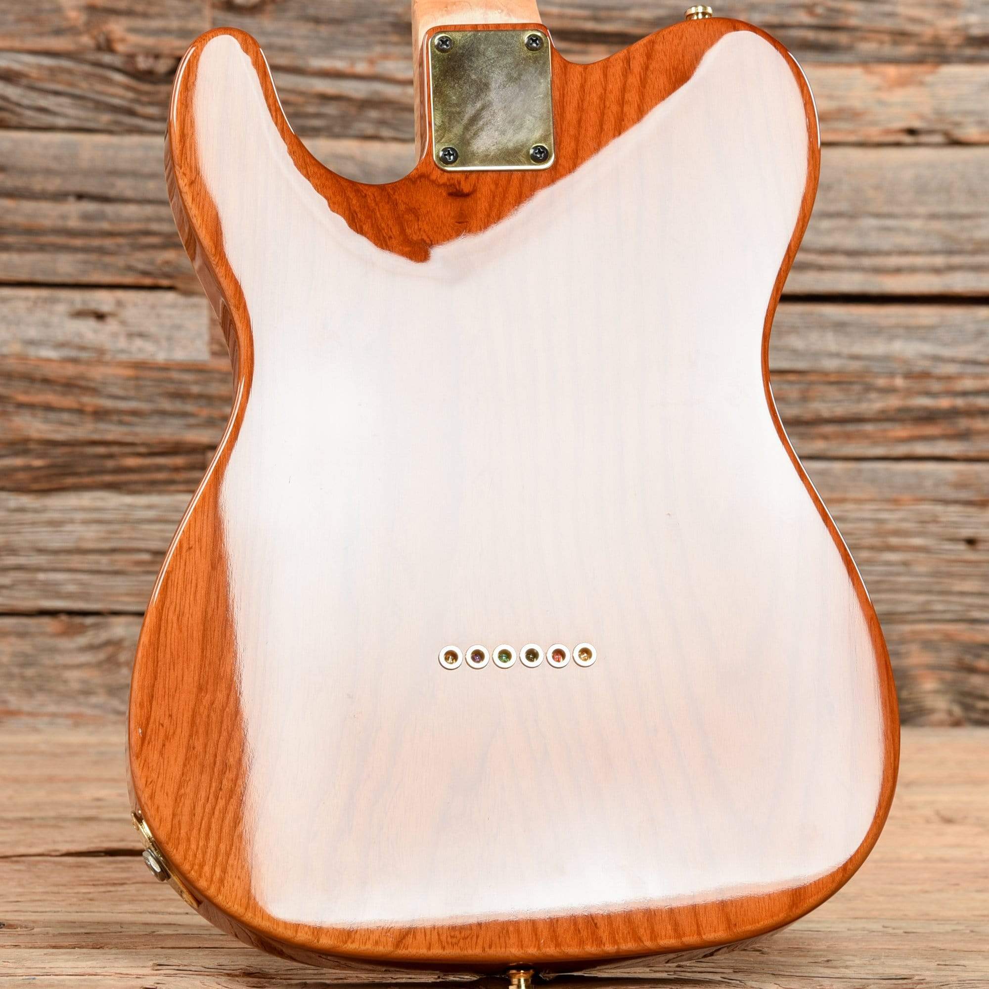 Zion "Ninety" Model Honeyburst 1996 – Chicago Music Exchange